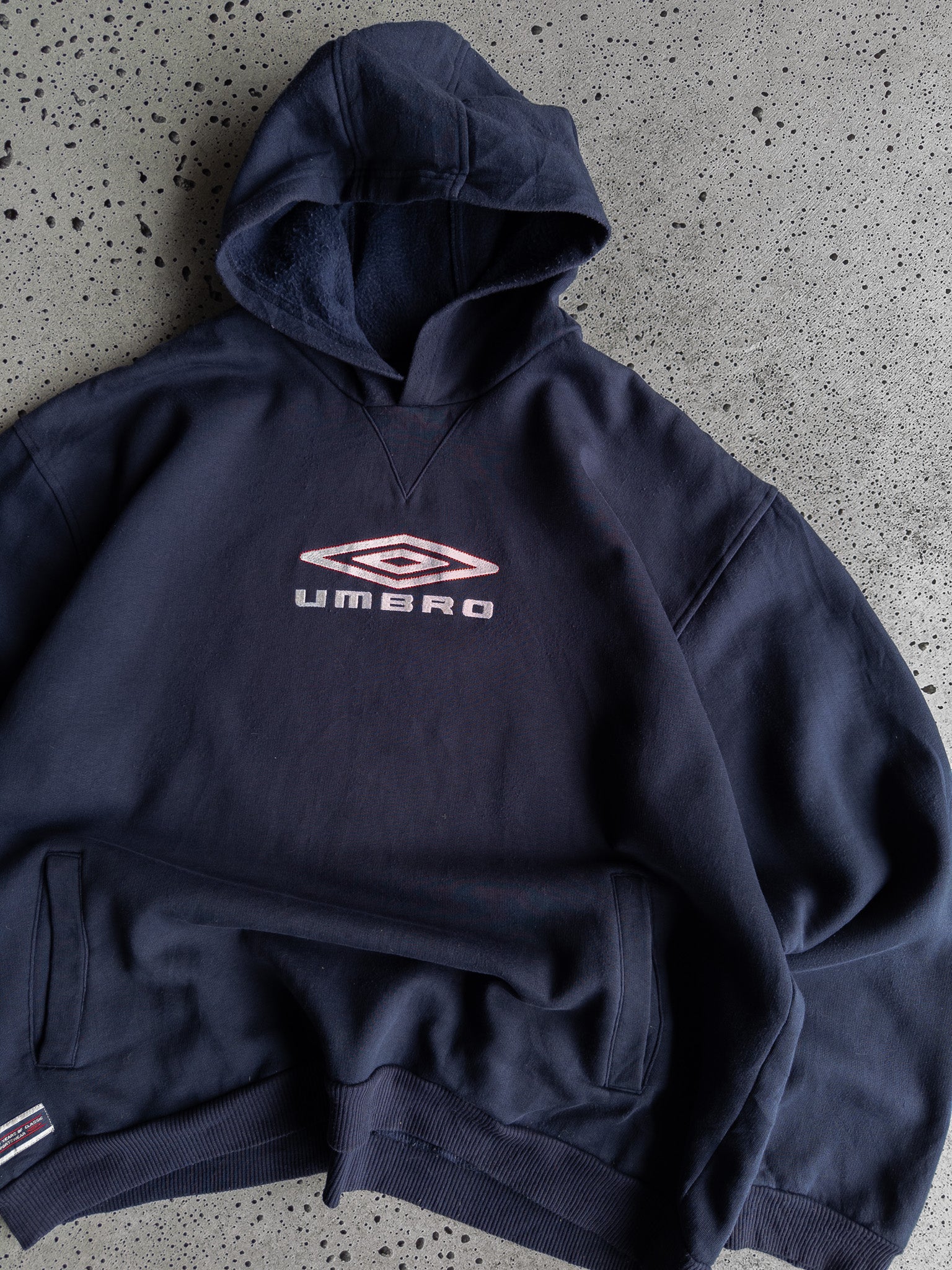 Vintage Umbro Logo Hoodie (2XL)